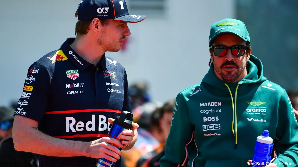 Fernando Alonso druist in tegen Max Verstappen: 'Er is niets veranderd' | GP33