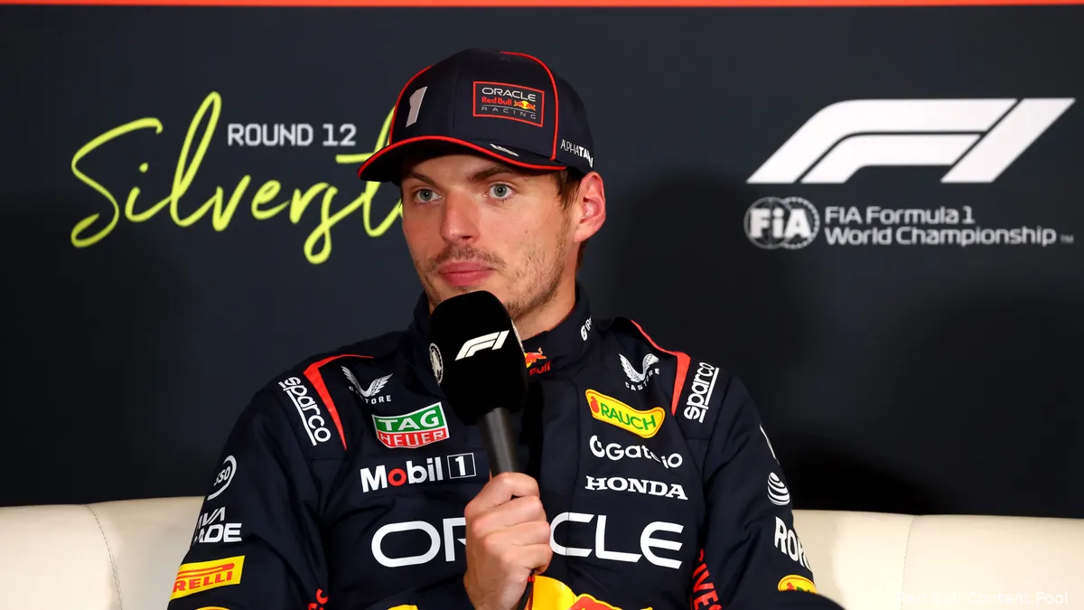 F1-insider doet opmerkelijke onthulling over pole position Max Verstappen: 'Dat is niet mogelijk ...