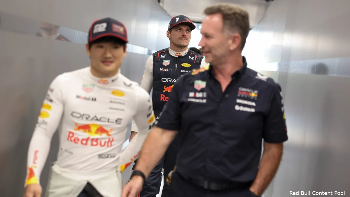 Fans spotten opvallend gedrag Christian Horner richting Max Verstappen na ontslag bij Red Bull ...