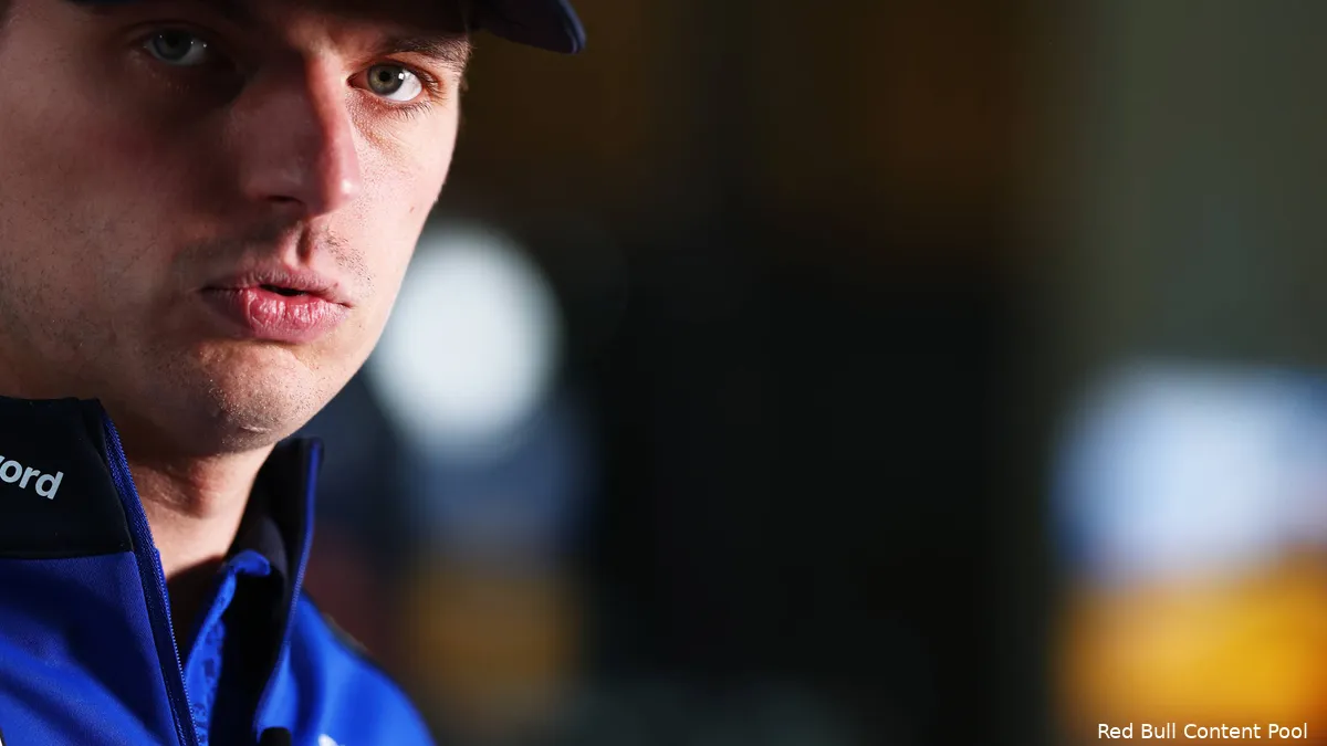 Direct problemen voor Max Verstappen: Red Bull-coureur zorgt voor rode ...