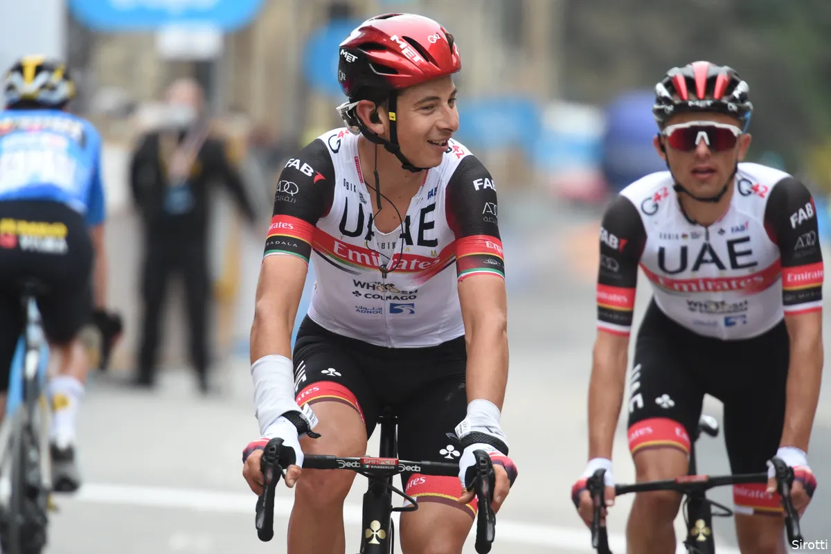 Formolo zet eigen klassementsambities opzij voor Pogacar: 'Op slechte ...