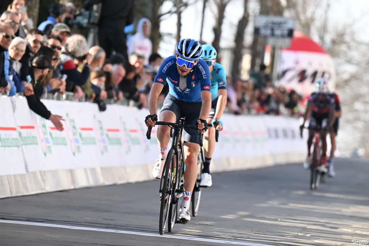 Scaroni (Italiaanse selectie) houdt toptalent Zana af in openingsrit ...