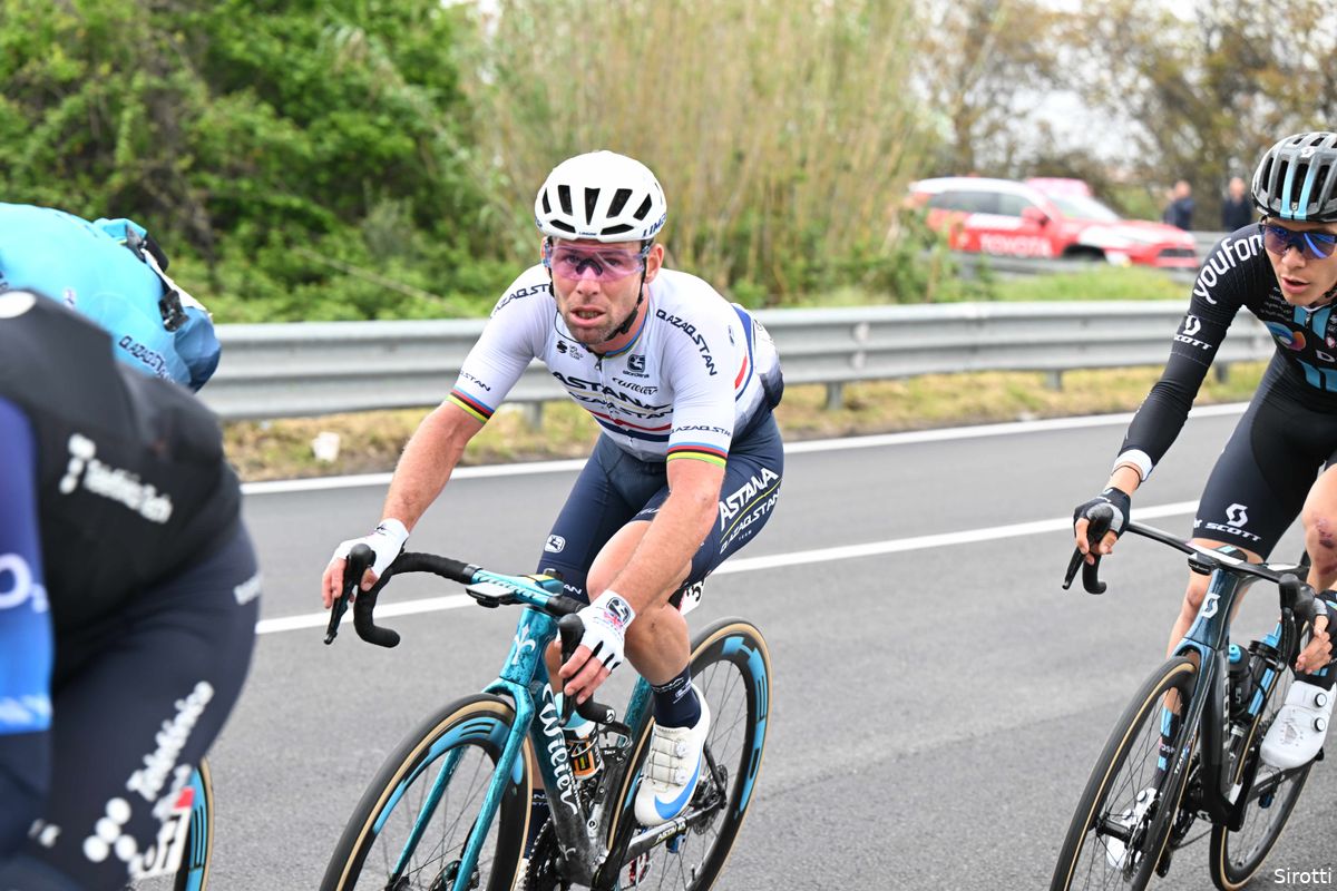 Cavendish kan voor 35e ritzege in de Tour op enorm sterke lead-out ...