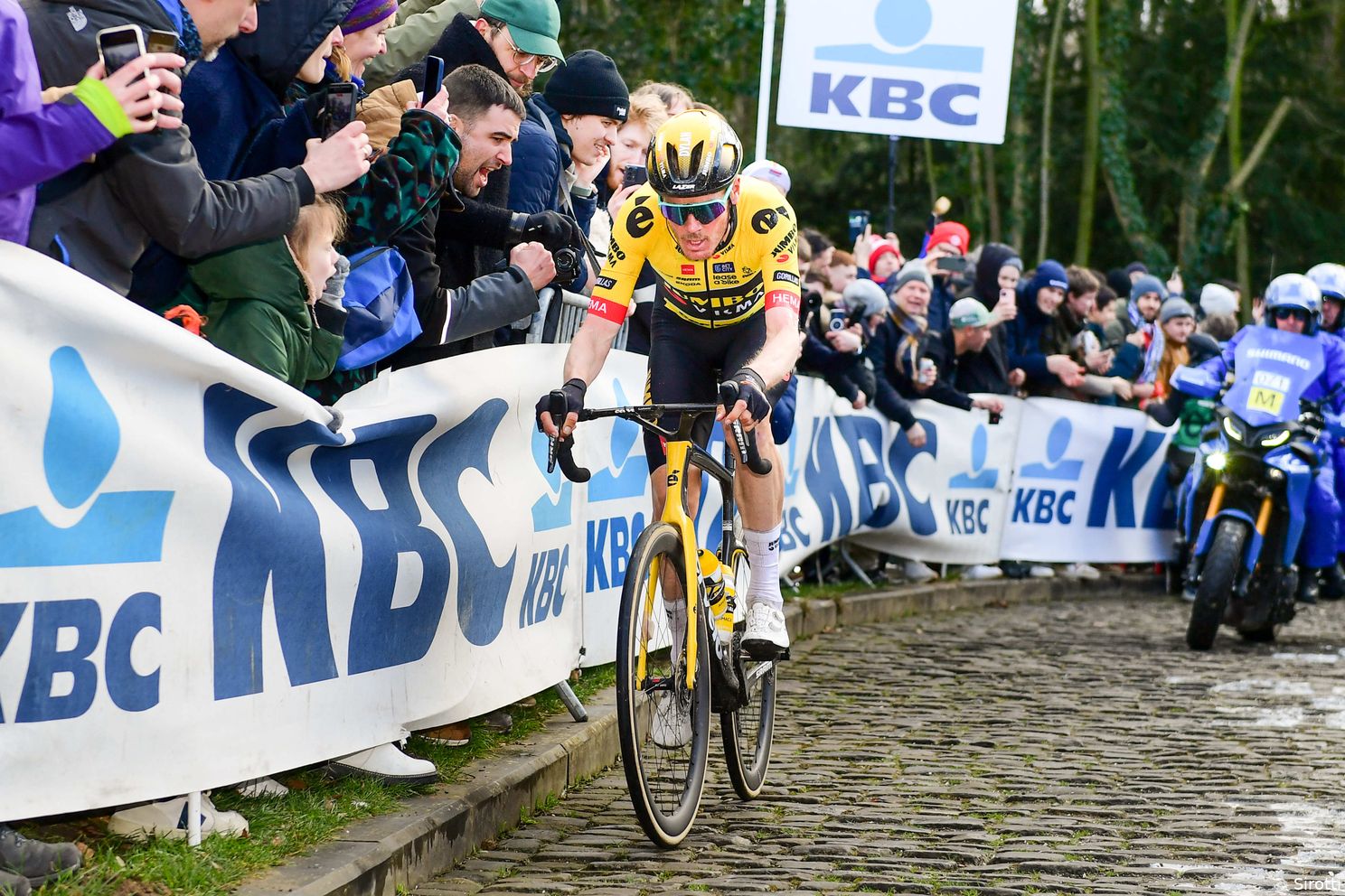 Van Baarle benoemt grootste verschil tussen Jumbo-Visma en INEOS: 'Zijn ...