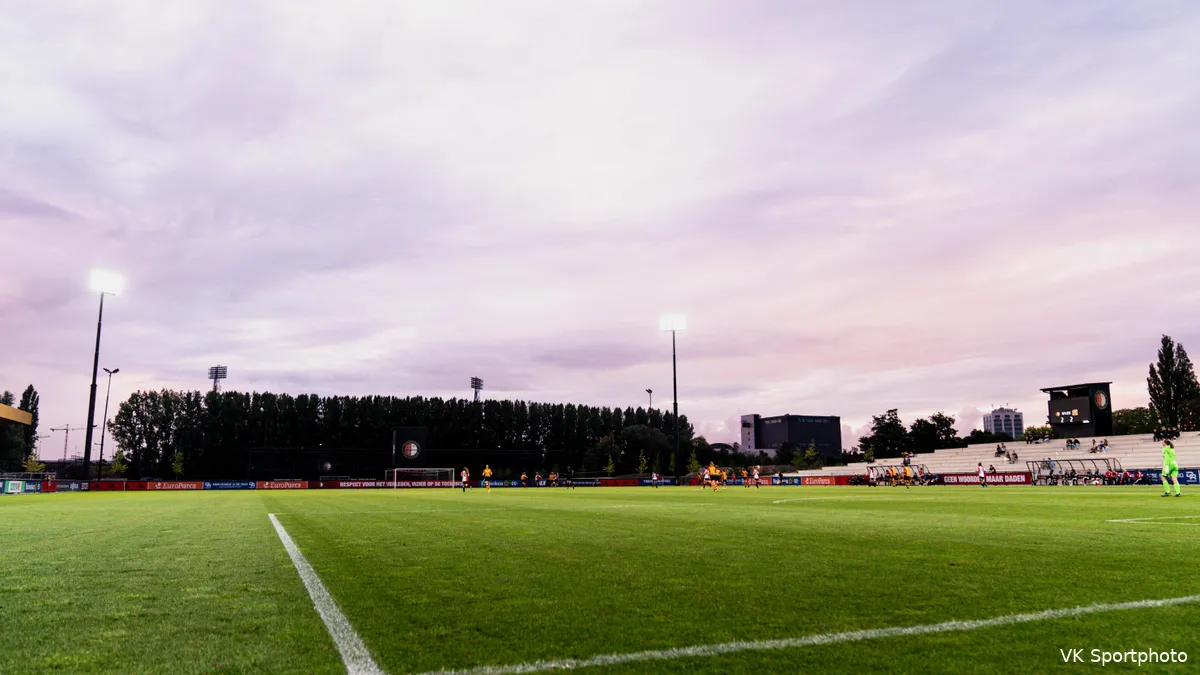 Overzicht Academy: Feyenoord O15 wint doelpuntrijke mini-Klassieker | FR12.nl
