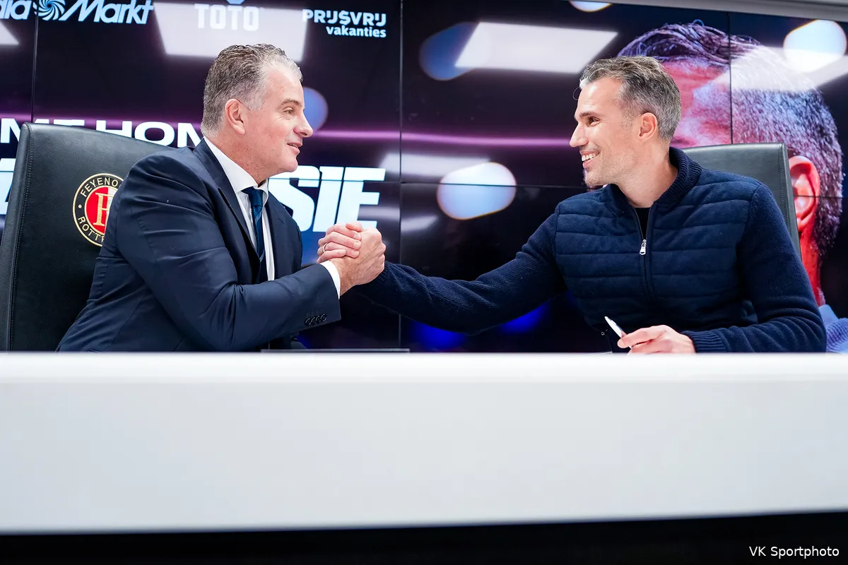 Van Persie benadrukt: "Dat proces is gaande en begint vorm te krijgen" | FR12.nl