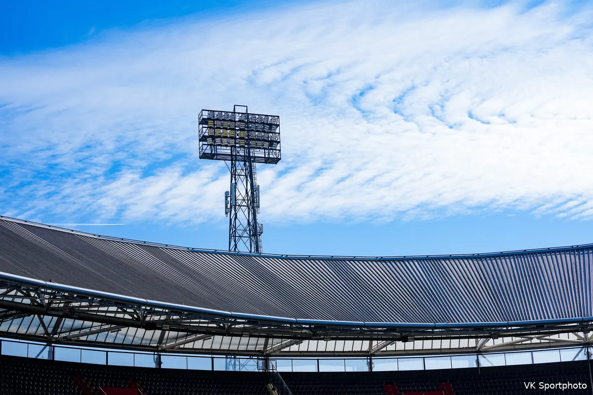 Pringles verbindt zich tot medio 2028 aan Feyenoord | FR12.nl