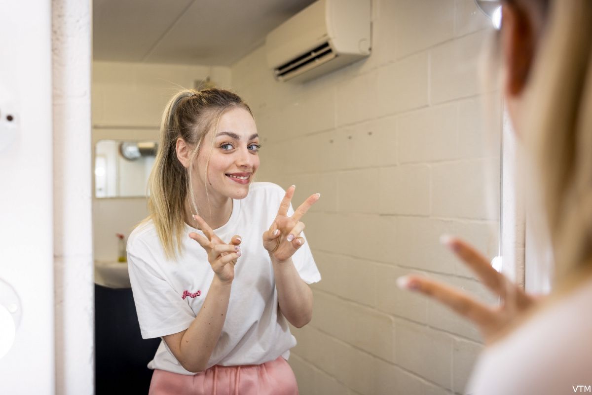Wat een cast! Naast Camille en Karen Damen zullen ook deze BV's te zien ...