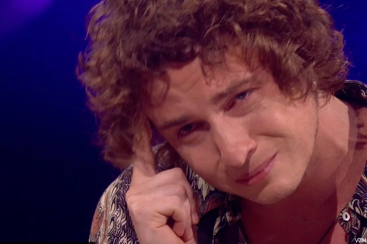 Portland-zanger Jente Pironet maakt prachtig nieuws bekend in strijd tegen kanker: "Zo ontroerd ...