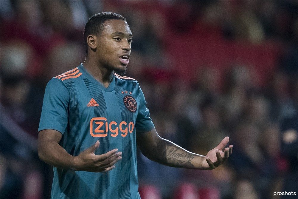 Castillo gespot op training eerste elftal Ajax