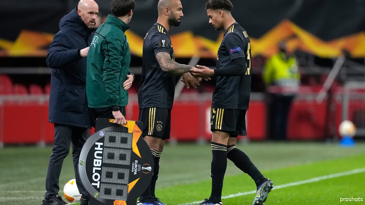 Klaiber verloor plek aan Rensch: 'Hij is een jonge jongen en komt uit ...