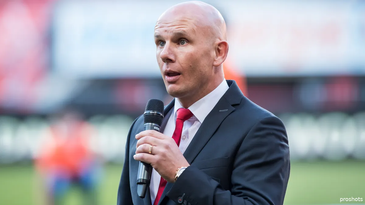 Officieel: Van Halst door RvC voorgedragen als voetbalcommissaris