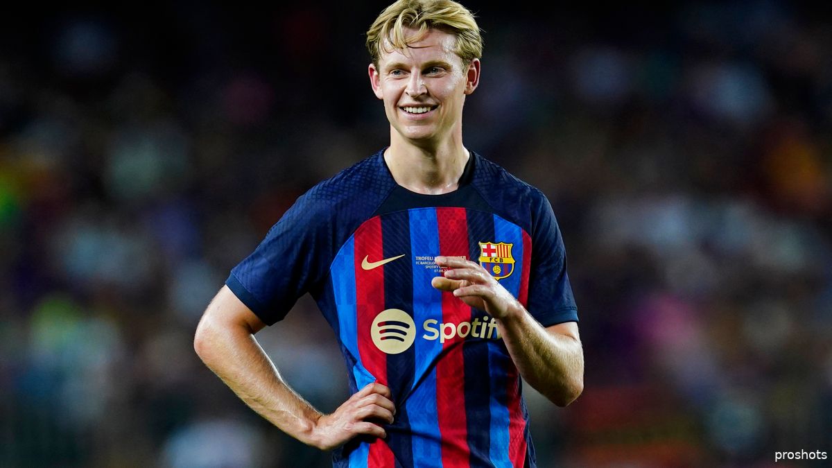 De Jong over transferperiode: 'Soms botst dat met elkaar, maar is in ...