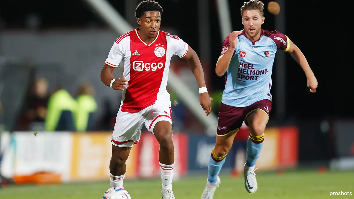 Jong Ajax komt tegengoal in eerste minuut niet te boven en verliest van ...