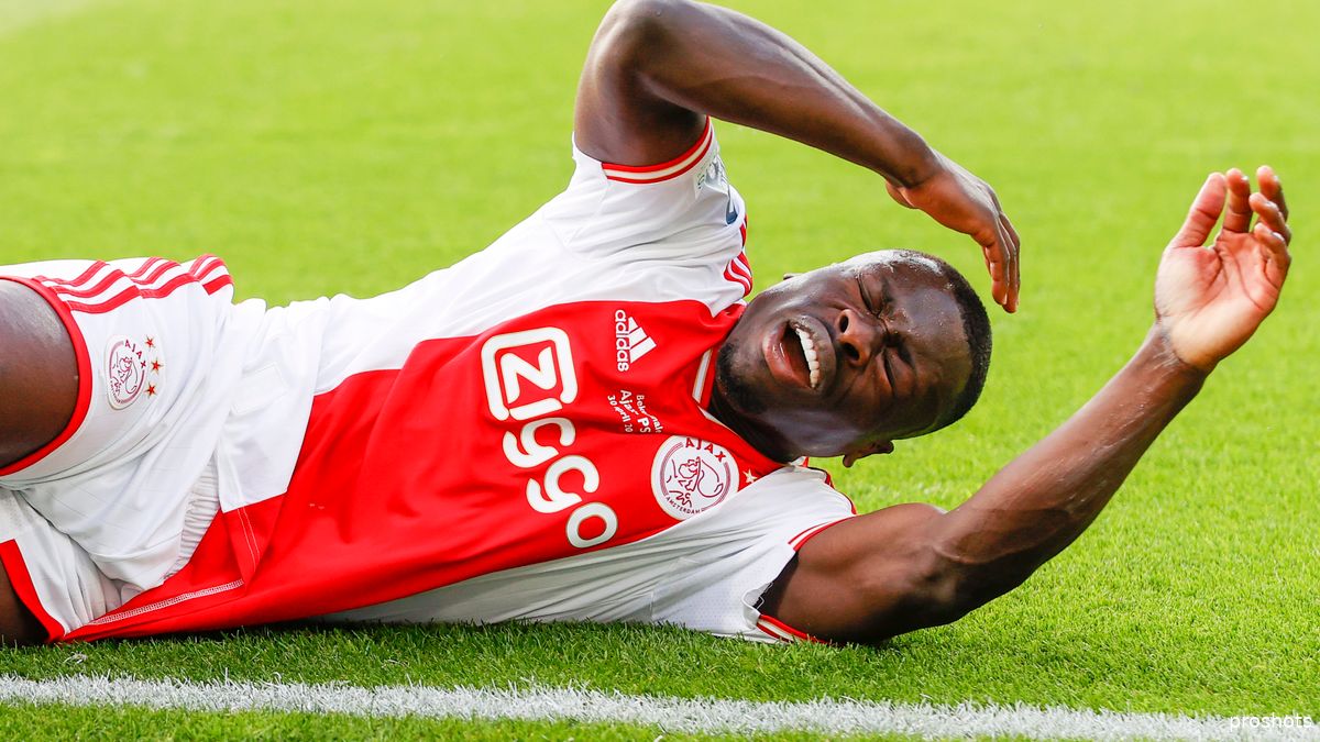 Brobbey krijgt kritiek op afwerken: 'Je weet niet waar de bal eindigt'