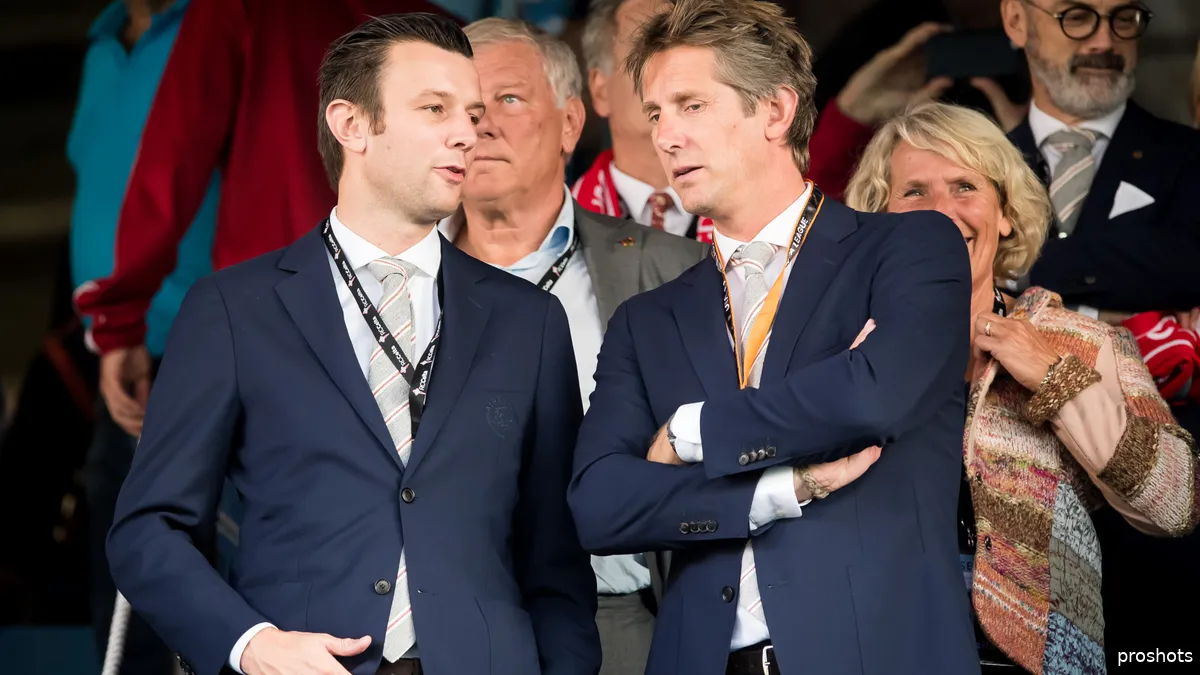 Geelen gelooft nog altijd 'in het belang van een oud-speler op een ...
