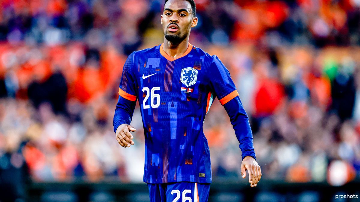 Vader Gravenberch: 'Ik denk dat Ryan zeker 50 procent beter is dan in ...