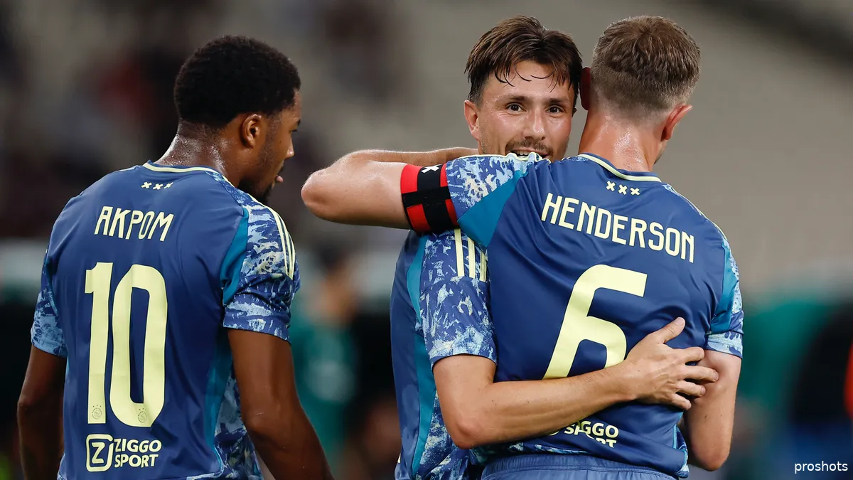 Ajax wint nipt bij Panathinaikos en realiseert prima uitgangspositie voor return