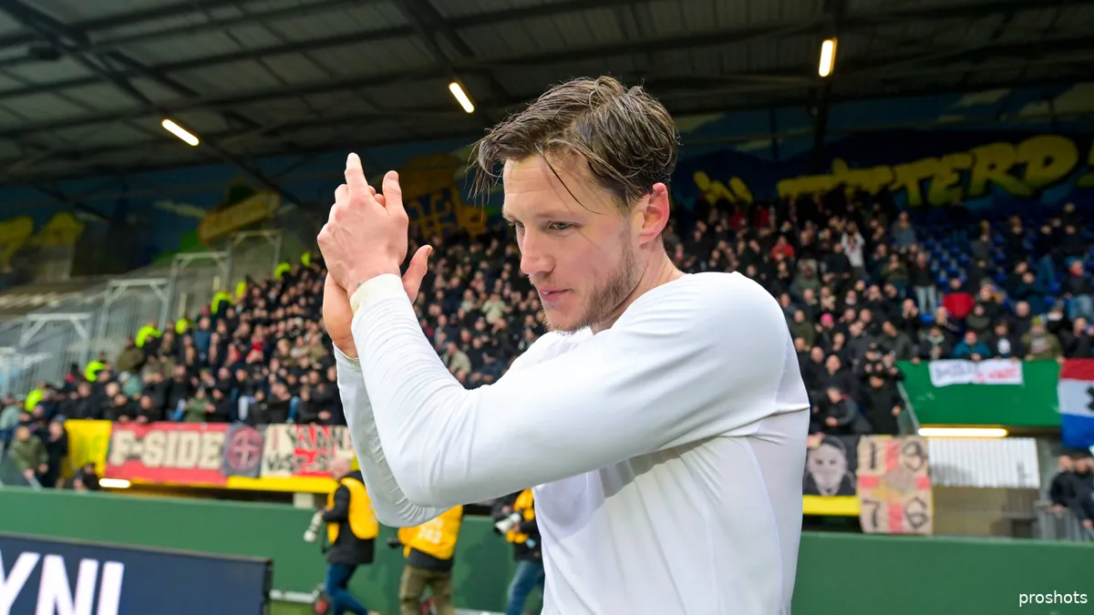 Ajax komt met update over blessure Weghorst: spits wekenlang aan de kant