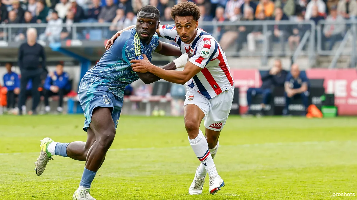 Perez kritisch op Brobbey: 'Straks wordt hij kampioen, maar dan nog is het een dramatisch seizoen'