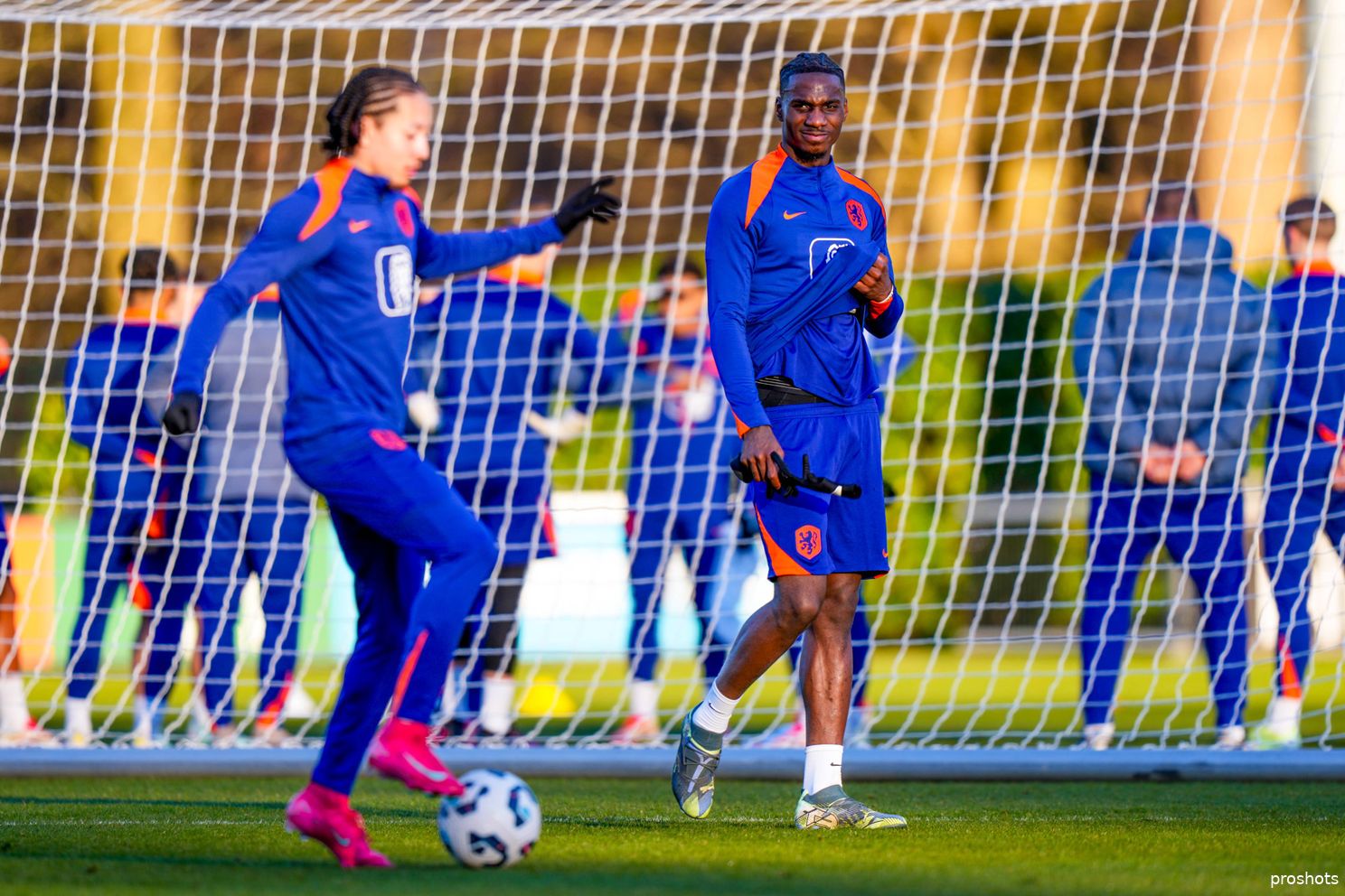 Fitz-Jim op een missie bij Jong Oranje: 'Ga nu gewoon vechten voor mijn ...