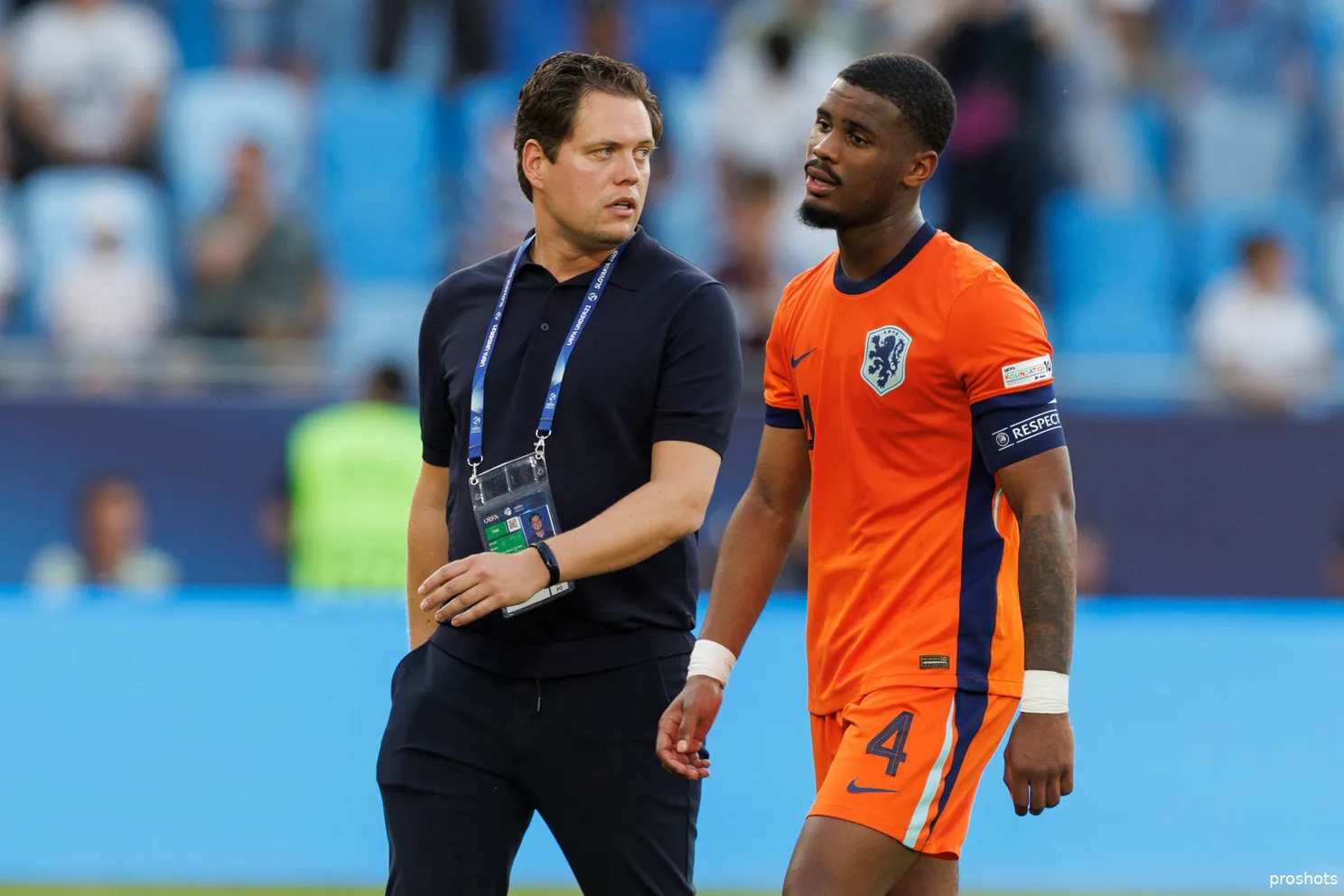 Jong Oranje loopt finale EK O21 mis door late tegentreffer Jong Engeland