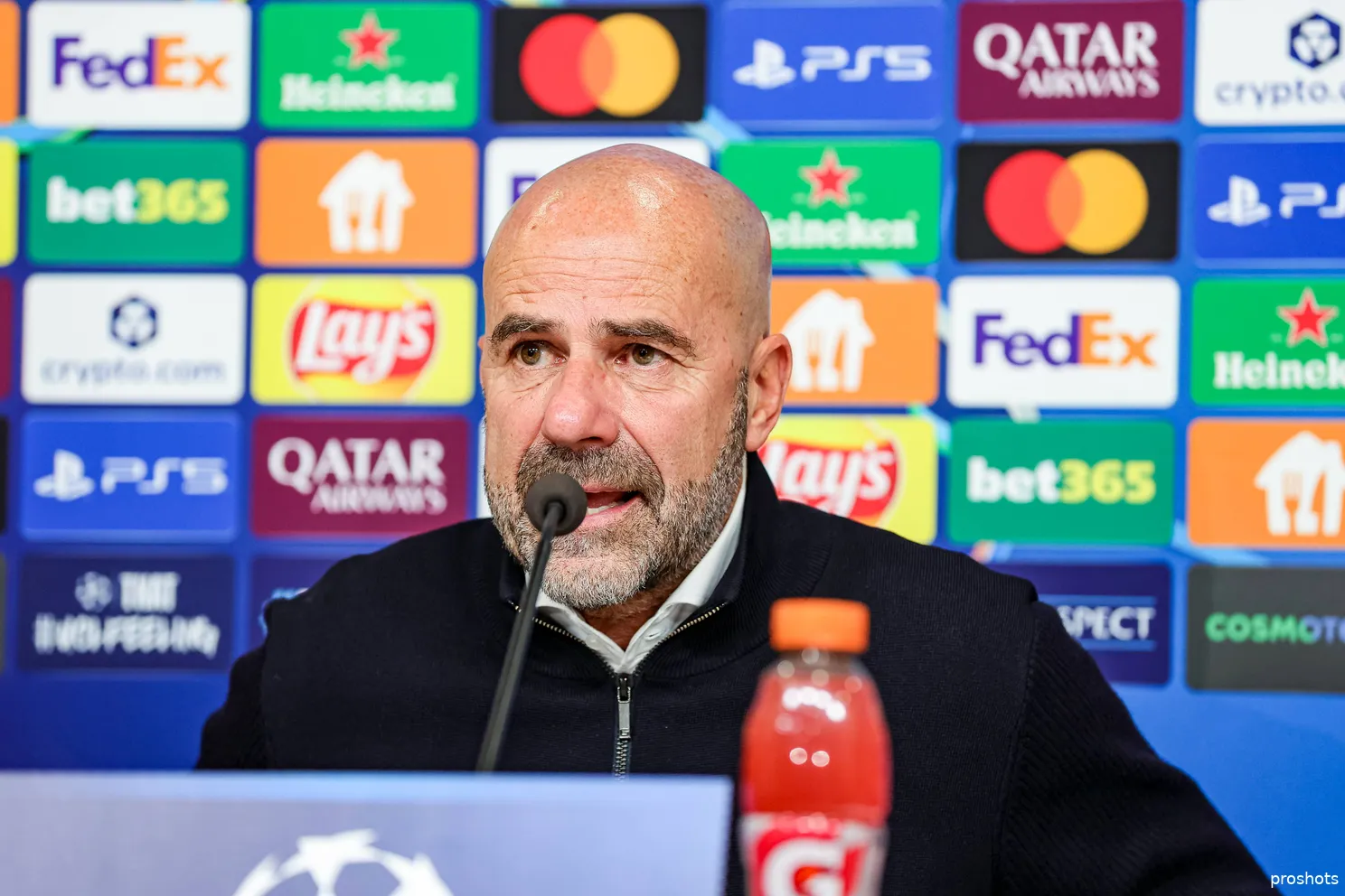 Bosz leeft mee met Ajax: 'Voor die mensen is het natuurlijk ...