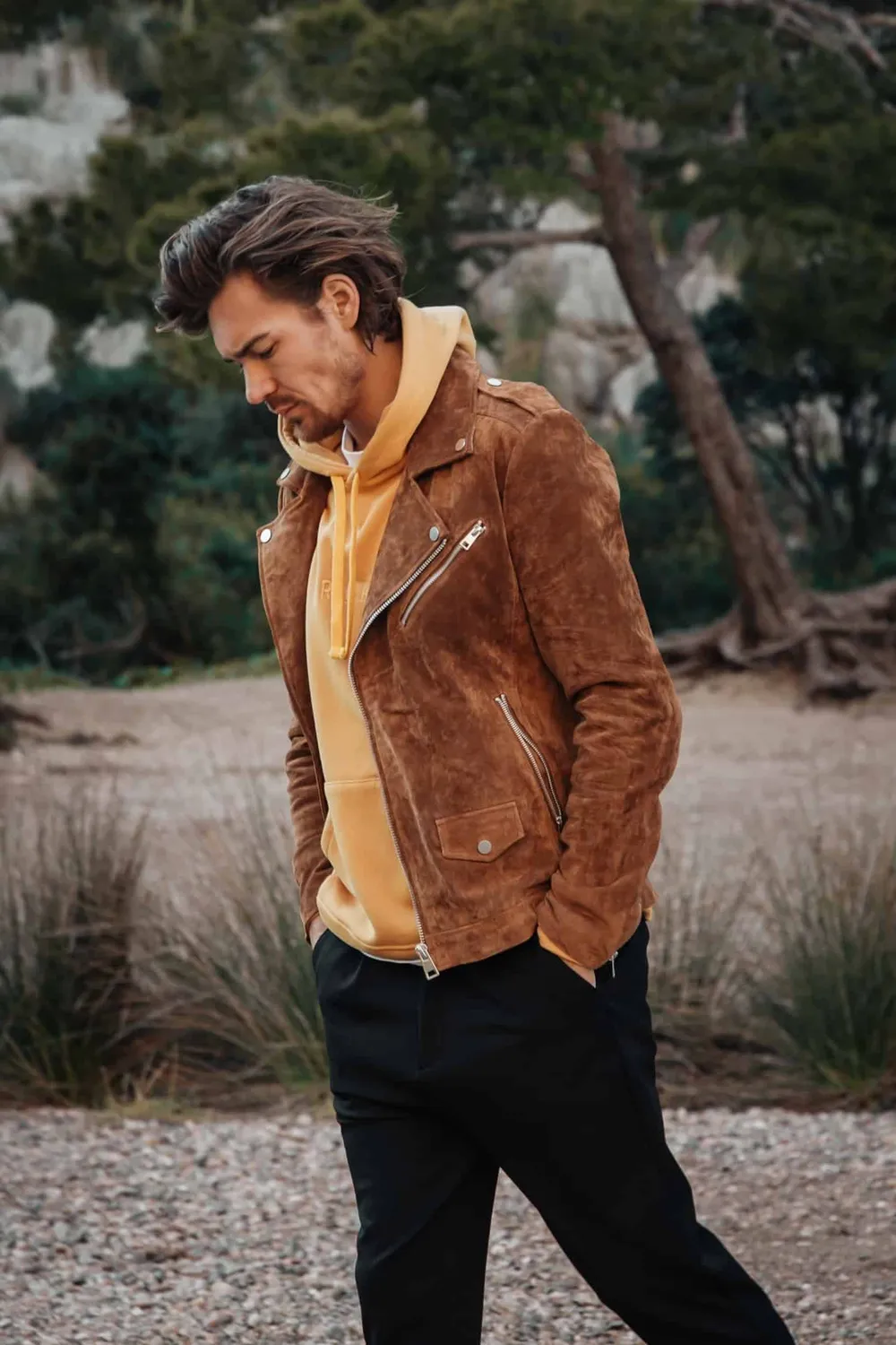 FHM Style: upgrade je garderobe met dit toffe Suede Biker Jacket