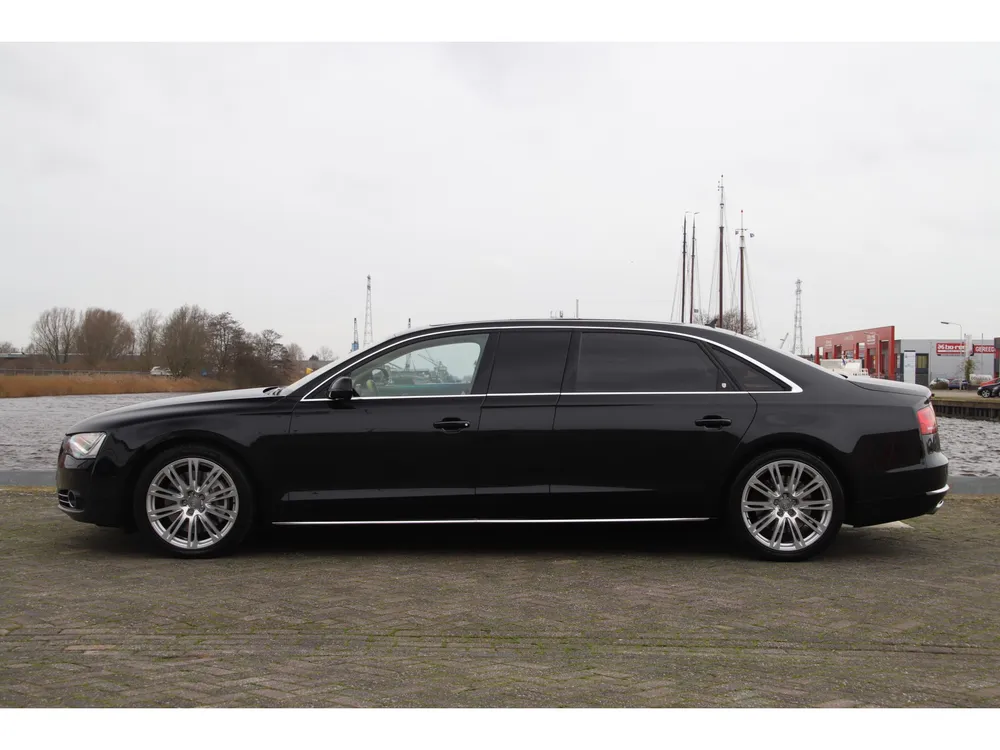 Rijd als een echte koning door het land in de auto van Willem-Alexander