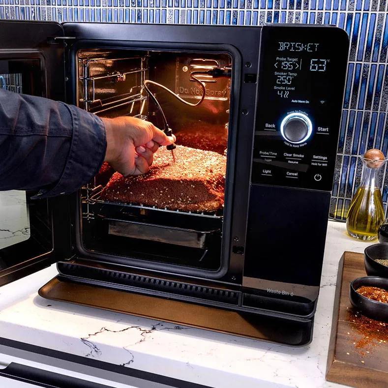 Met de leipe GE Smart Indoor Smoker kan je in je eigen huis barbecuen
