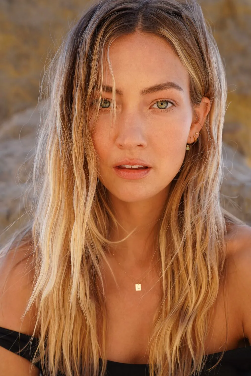 FHM Shoots: de begeerlijke Lisa Groothuijzen