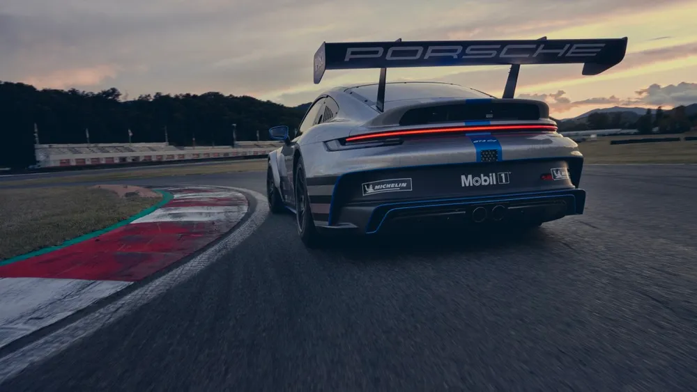 De nieuwe Porsche 911 GT3 Cup is forser in uiterlijk én onder de motor