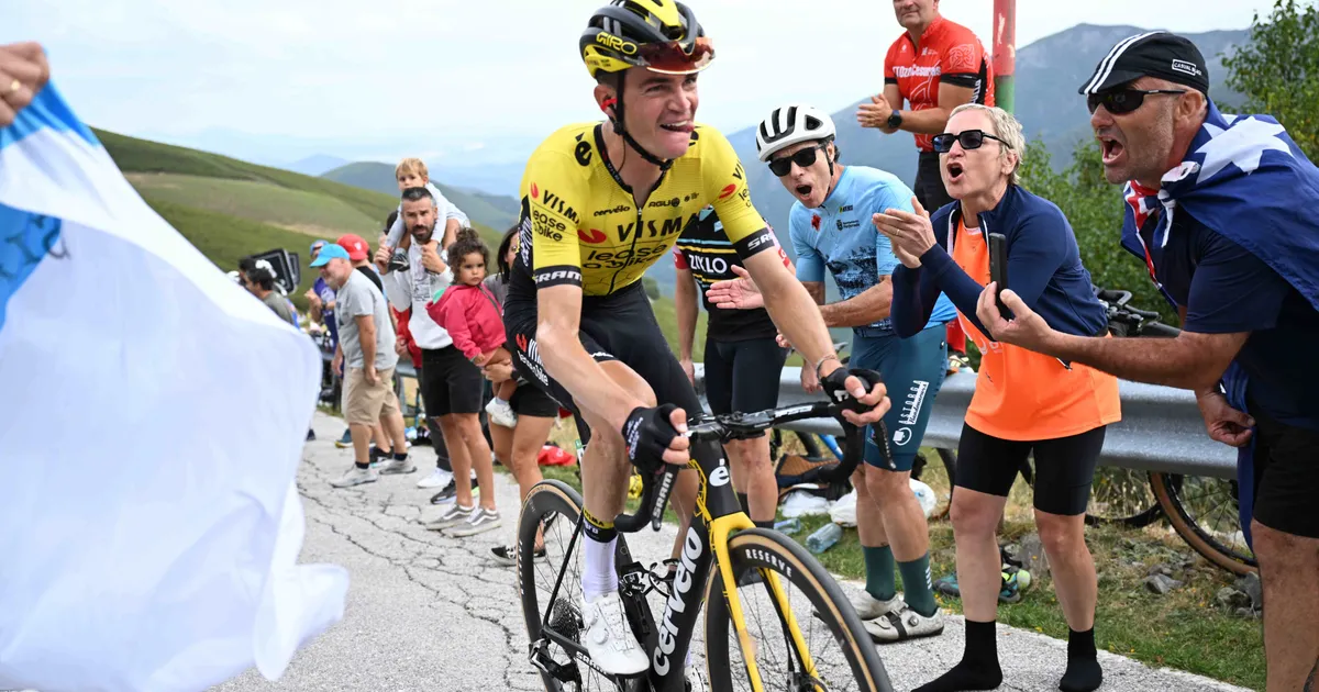 "I’d rather be out of the spotlight" - Sepp Kuss officially ends ...