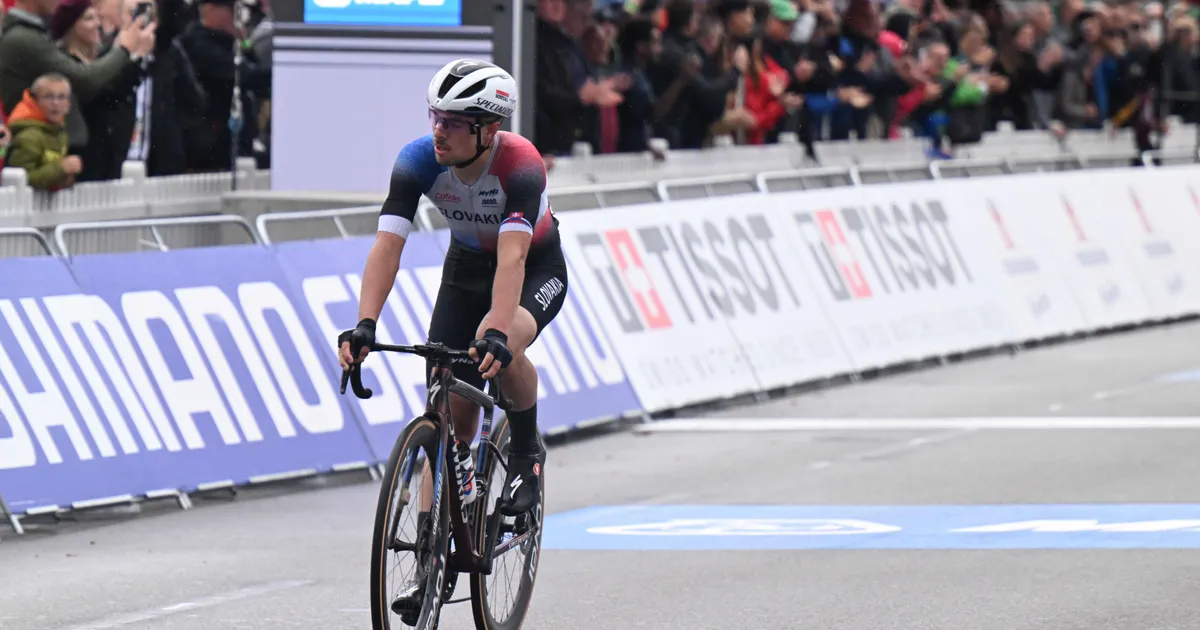 Soudal - Quick-Step rider draws the shortest straw with a hard crash on ...