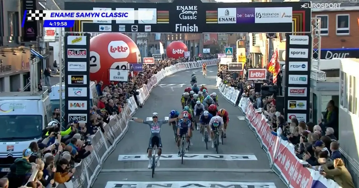 Mathieu van der Poel is back! Alpecin star makes winning return to the road at Le Samyn 2025