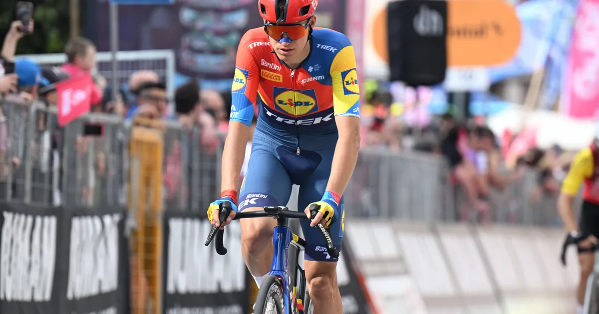 "I ended up doing most of the work" - Mathias Vacek rues lack of help from Romain Bardet after ...