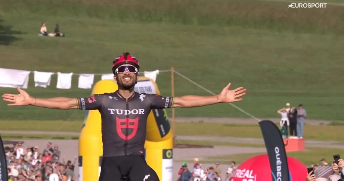 "He didn't really put in much work" – Rival claims Julian Alaphilippe 'reaped the rewards of ...