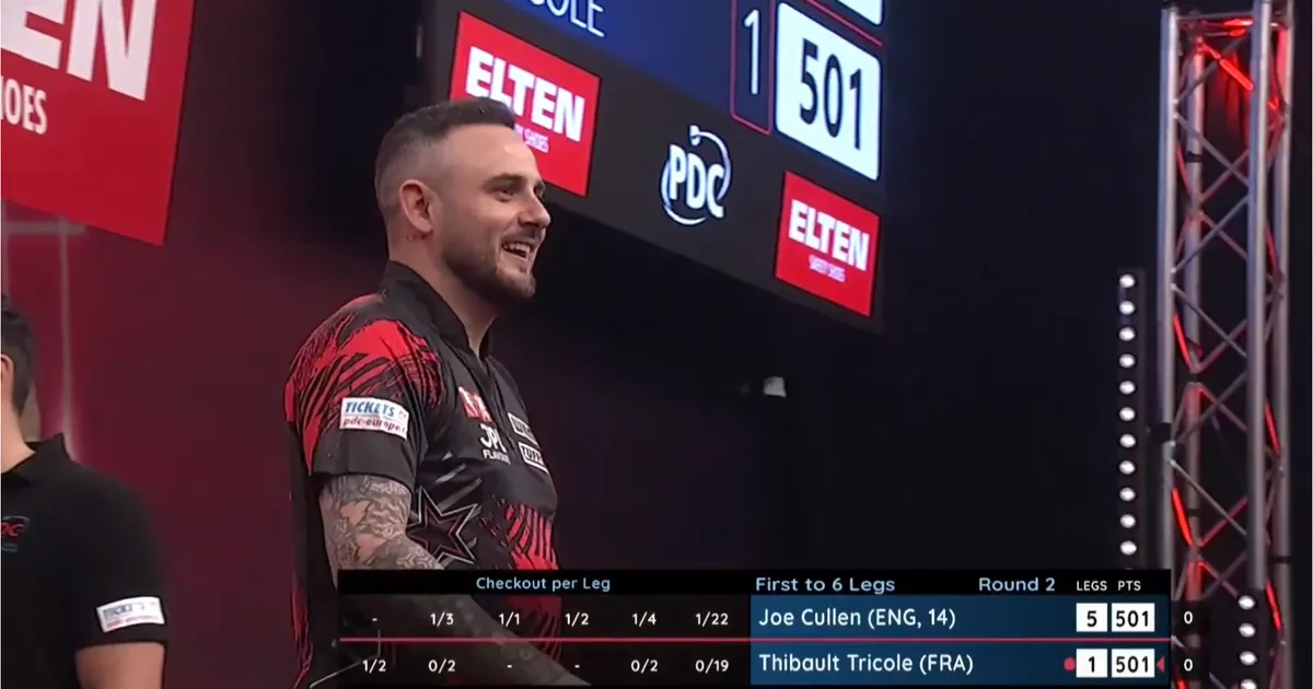 VIDEO: Is this the worst leg of darts ever?