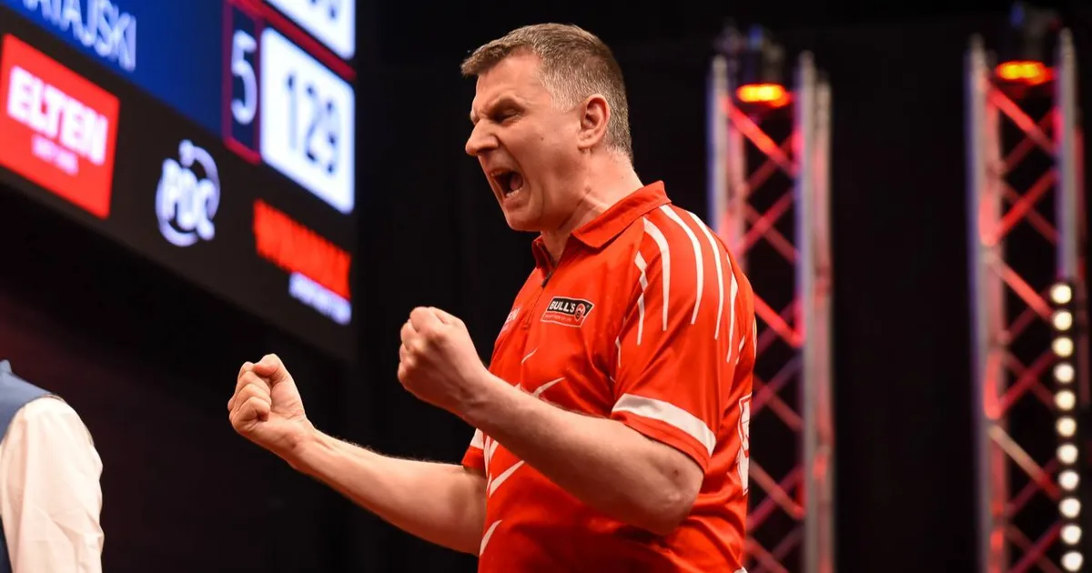 Krzysztof Ratajski fires himself into World Matchplay contention, first ...