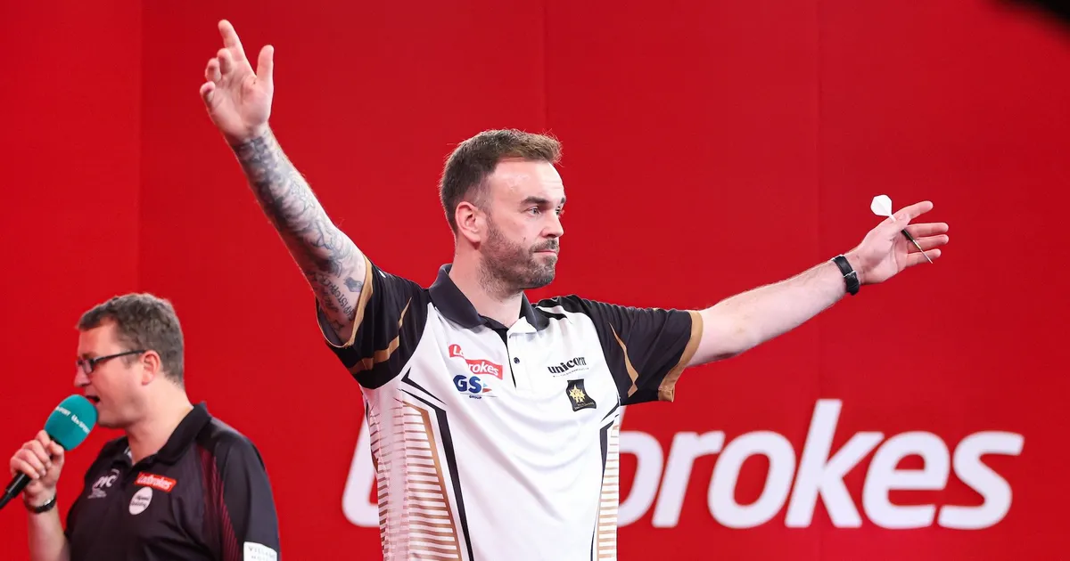 Ross Smith throws nine-dart finish in Rosmalen at Players Championship 14