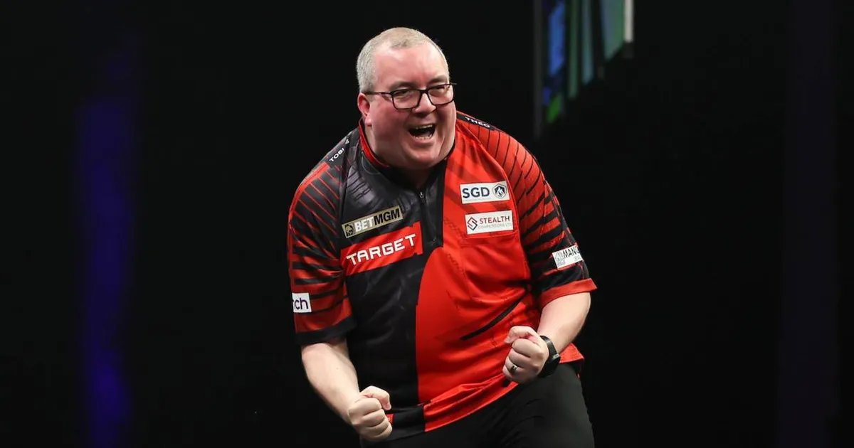Stephen Bunting Wins Second World Series Of Darts Title Eases Past Rob Cross At Nordic Darts