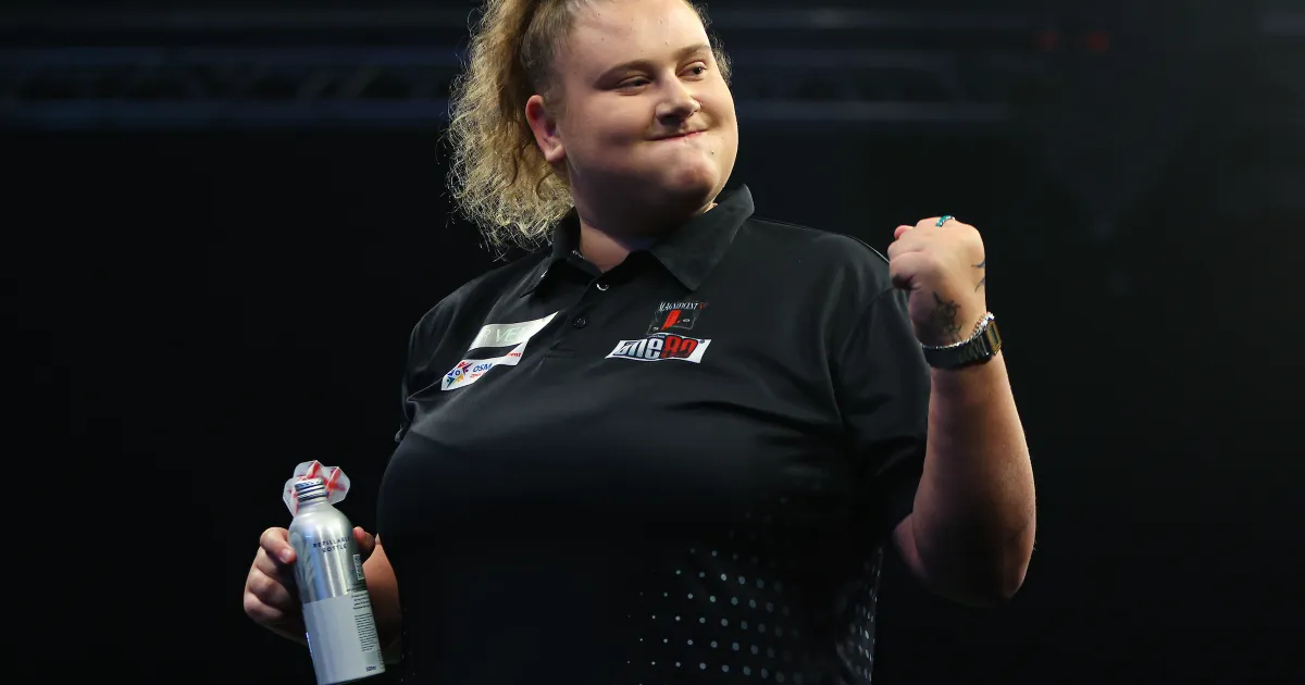 Beau Greaves defeats Aileen de Graaf, wins seventh consecutive PDC Women's Series at Event 18 in ...