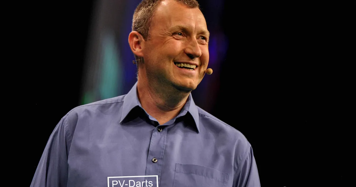 Mardle discusses WDF ahead of inaugural Lakeside World Championship ...