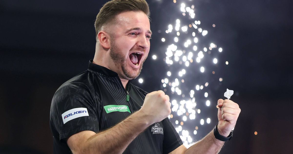 Arno Merk demontiert Peter Wright und steht in Runde drei der Darts WM ...