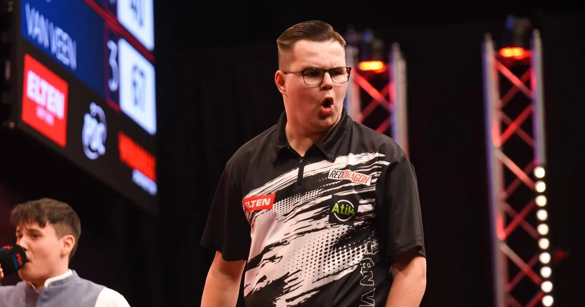 Speelschema vrijdagmiddag op European Darts Grand Prix 2025 met Van Veen, Nijman en Wattimena