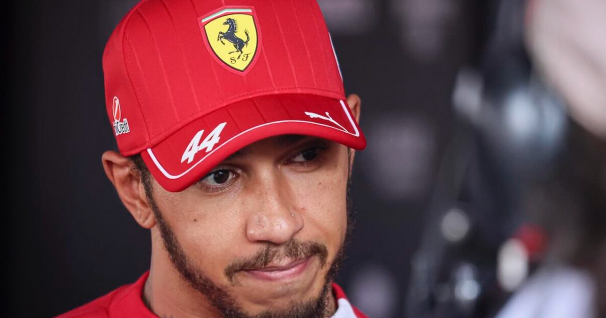 Lewis Hamilton slaat met vuist op tafel: 'Ik ben er klaar mee'