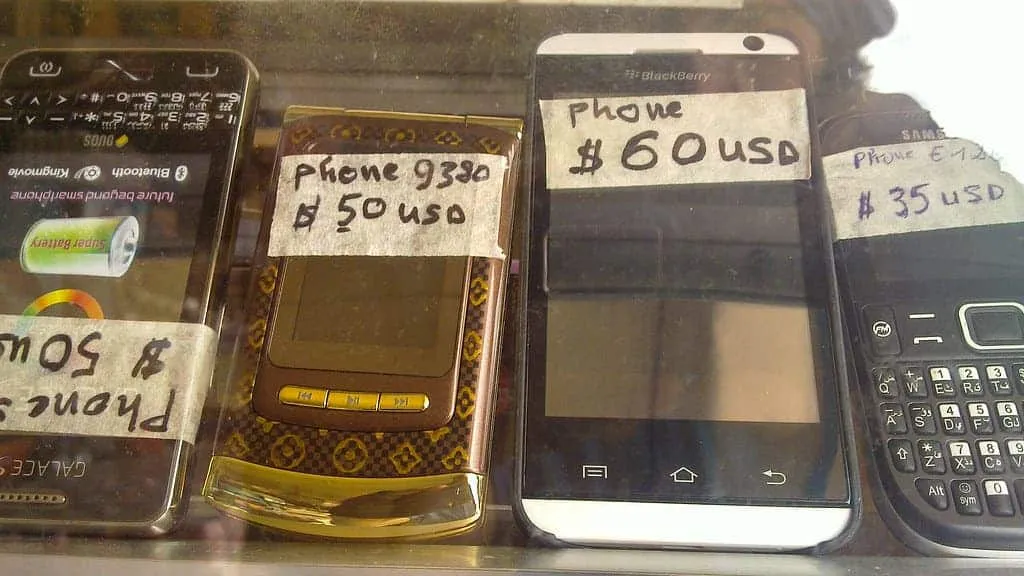Samsung Is Still The Most Copied Brand By Fake Phone Makers