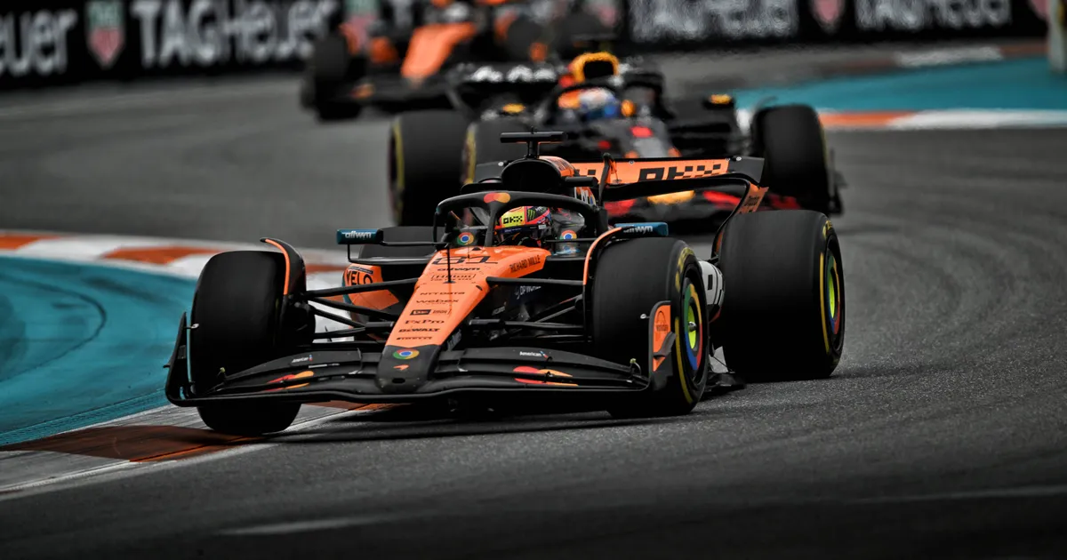 WK-leider Piastri profiteerde van gevecht Verstappen en Norris