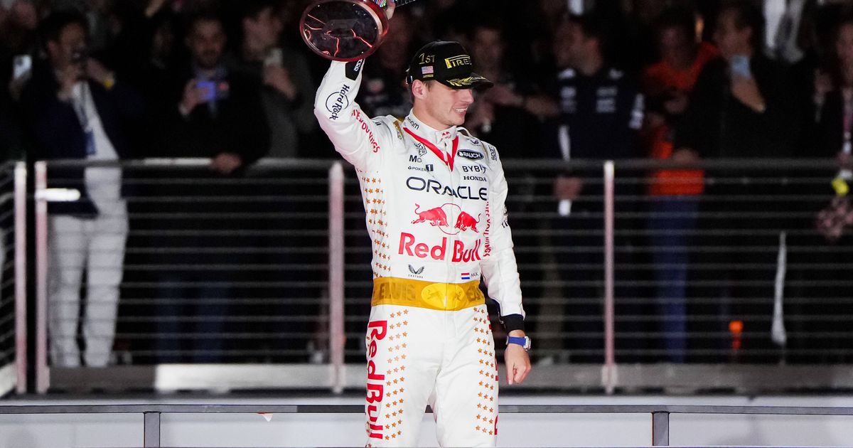 Megaprestatie Verstappen bestempeld als 'grootste comeback sinds Elvis'
