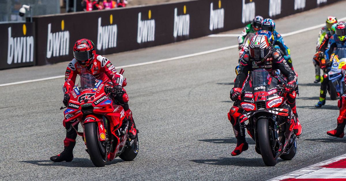 'Bagnaia signs for Aprilia from 2027 onwards'